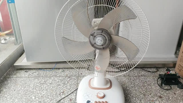 电风扇不工作,电容和电机哪个容易坏?
