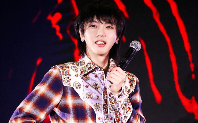 【华晨宇】2018鸟巢演唱会发布会全程+后台采访+花絮