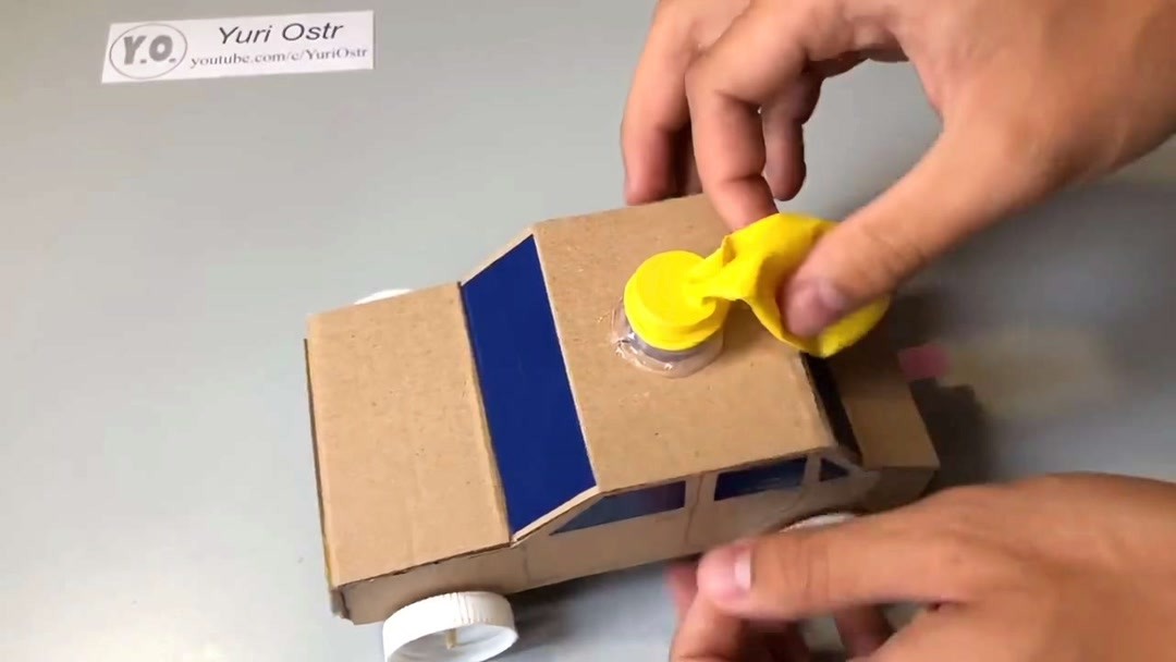 大神教你制作超神奇的气球动力小汽车