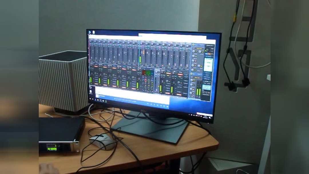 RME 声卡UFX+ 插入U盘录音