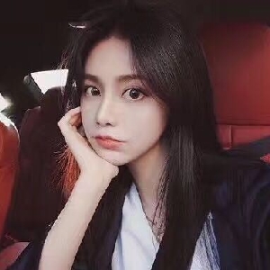 娇娘爱玩胶 