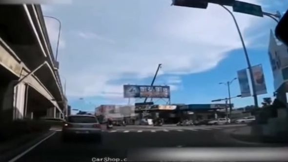 行车记录仪车祸惨烈影像