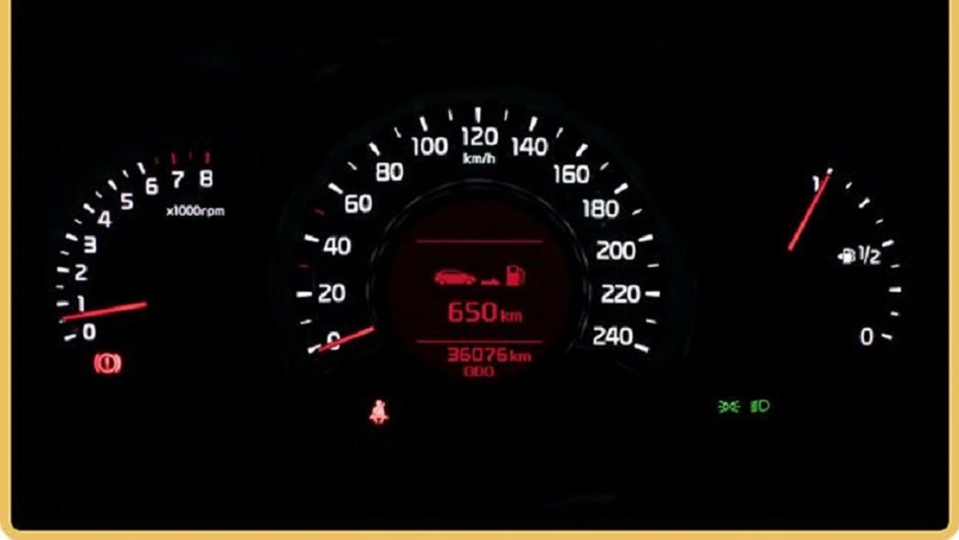 车上故障灯亮了,车子还能继续开吗?这些情况要注意