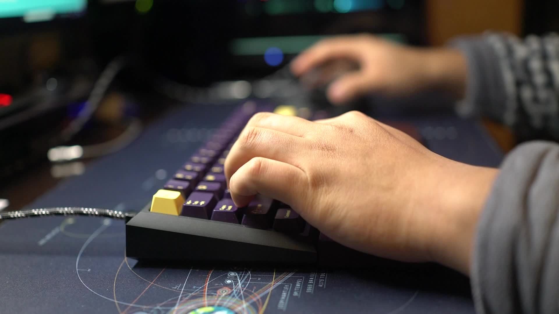 【JX键盘打字测试】DC60键盘,FF黄轴,GMK螺丝...