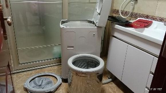 波轮洗衣机用久了,想清洗却拆不开,小哥教你三分钟拆解,挺简单