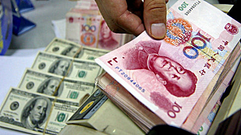 人民币与美元汇率变为1:1对我们的利弊有哪些?看完总算明白了