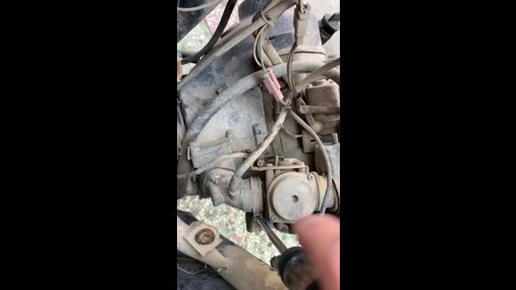 摩托车日常保养 清洗化油器