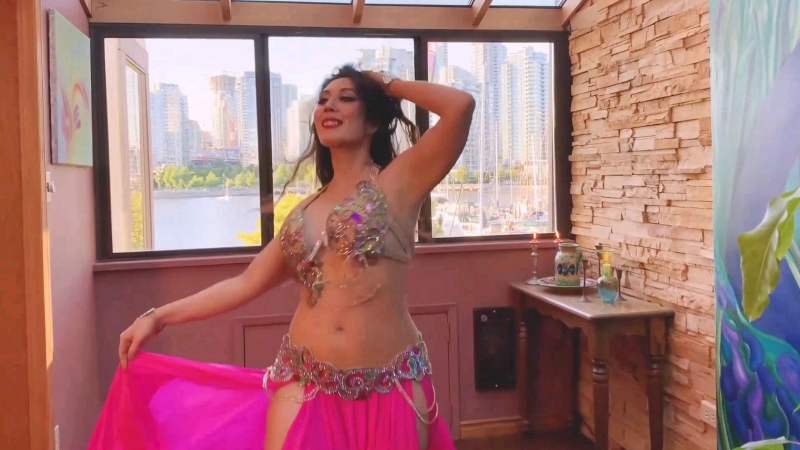 阿拉伯肚皮舞女王,魅力展现动感欢快肚皮舞