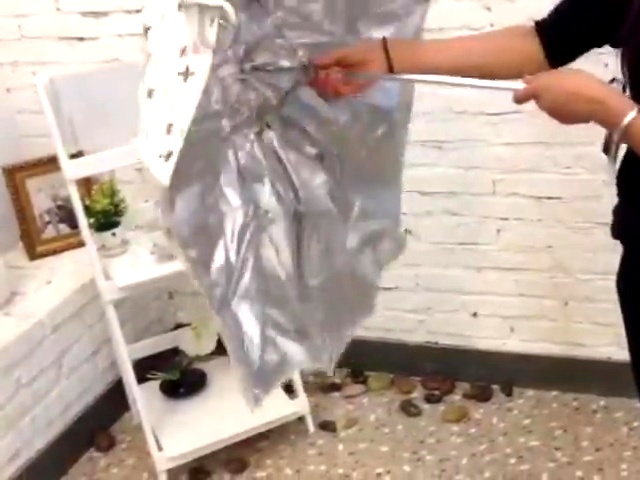 五折伞怎么收的方法