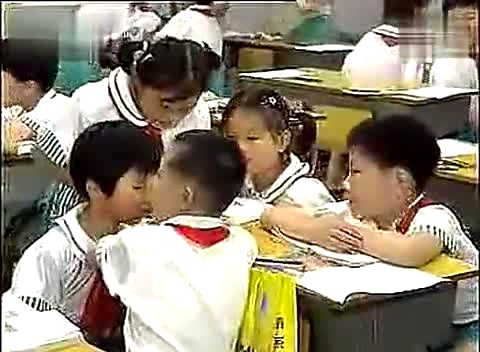 《小蝌蚪找妈妈》实录2_张老师 优质课堂实录教学视频公开课
