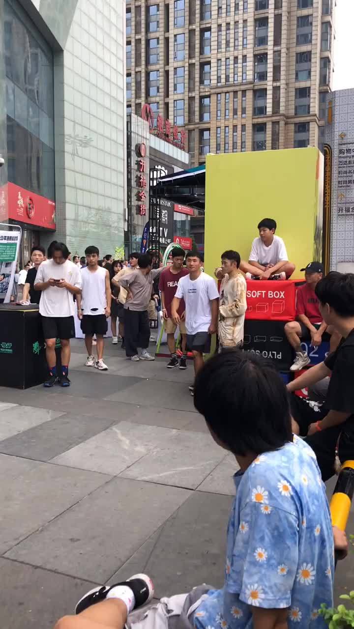 爱是一道光,绿到你发慌