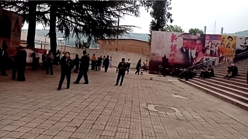 实际体验电影拍摄过程群演休息