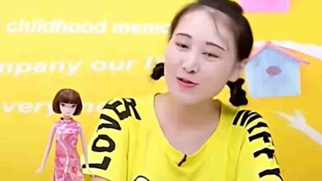 可儿旗袍装芭比娃娃换装换衣服