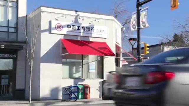 银行卡没钱了也不注销,时间久了会欠银行钱吗?看完要留意了