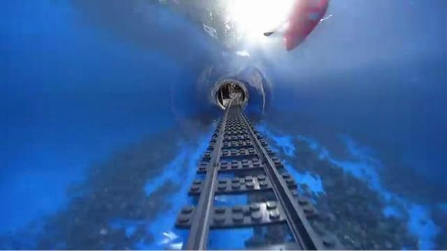 国外牛人拍的一个半小时的室外火车模型第一视角视频