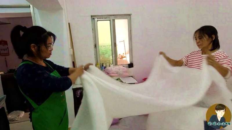 蚕丝被手工制作全过程,满满的“干货”,还害怕不会选蚕丝被吗?