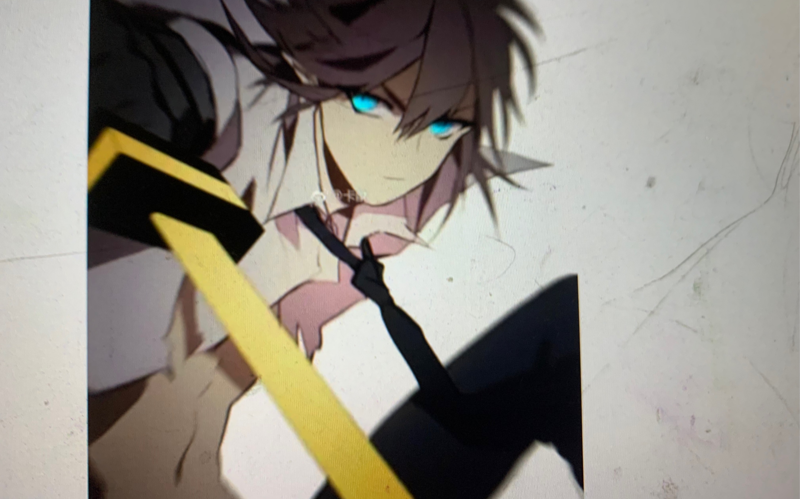 我是新人,我会给凹凸世界中的人物配音和发图片、画画的,还会画别的...