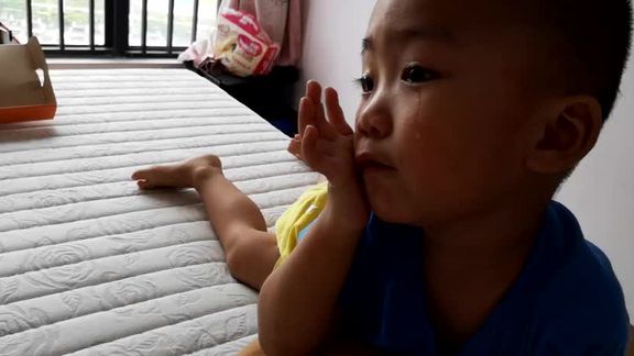 你们如何评价我的孩子是乖巧、听话、调皮捣蛋,我不吭声不代表我...