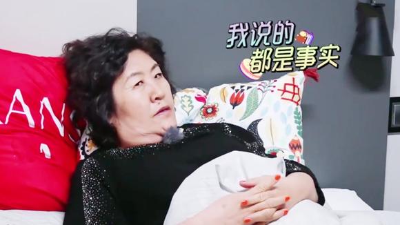 张伦硕妈妈怒吼:后悔让你找钟丽缇,不料张伦硕的反应,过于真实