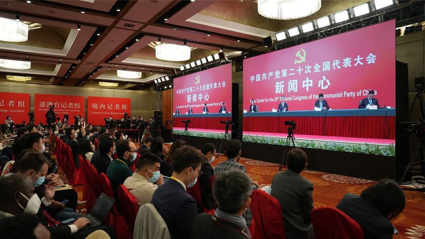 今年以来中国经济月度间虽有波动,但总体延续恢复...