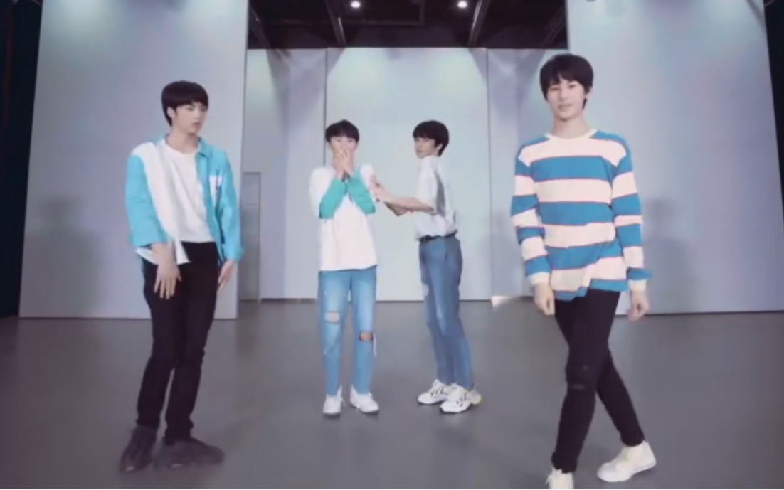 时代少年团练习室版本 睫毛弯弯