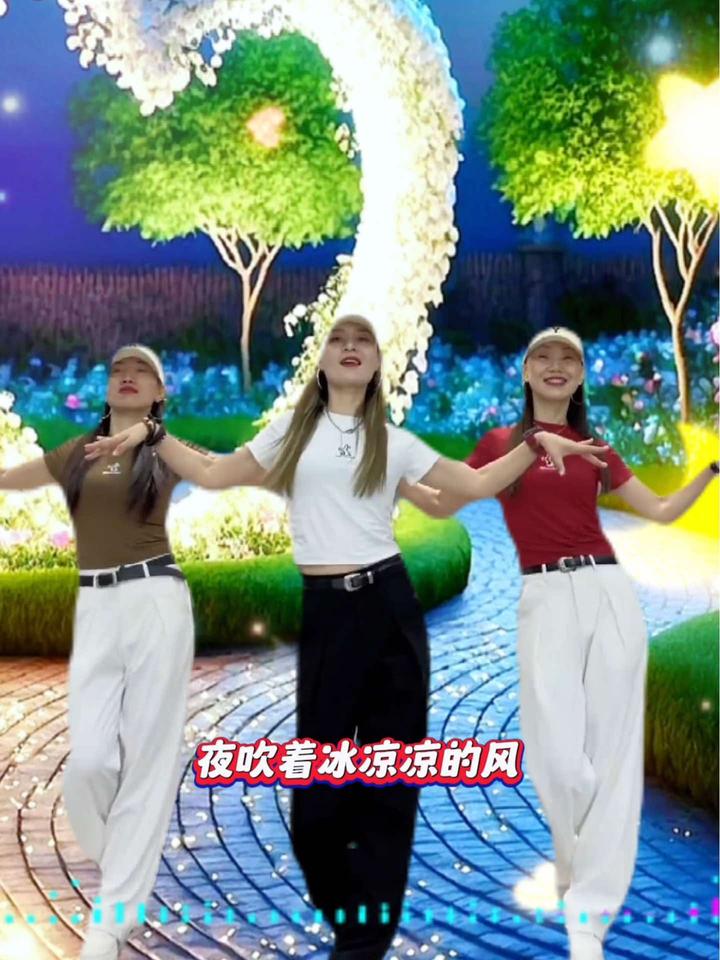 #照片会唱歌 #想问情深有几许 送给大家,打开左下角蓝色小程序,看广告...