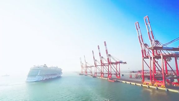 中国经济成绩单出炉 前三季度GDP同比增长6.2%