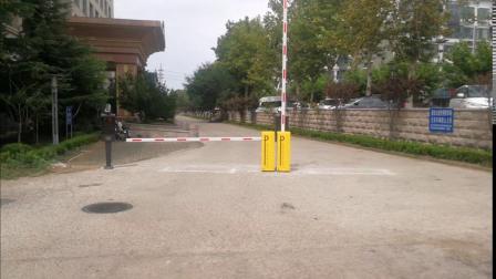 高青小区车辆车牌自动识别系统厂家电话 车牌识别设备电话