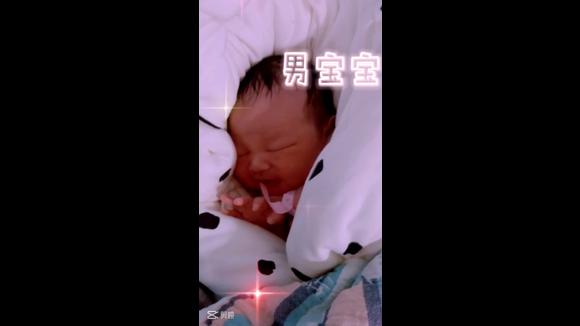 爱心妈妈做试管帮高龄夫妇顺产一个8斤多的儿子