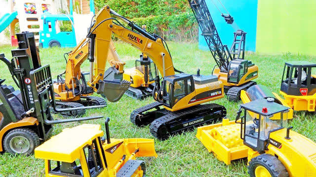 遥控电动工程车玩具模型