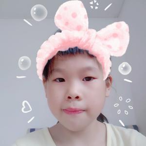 卖豪车的小丫头 
