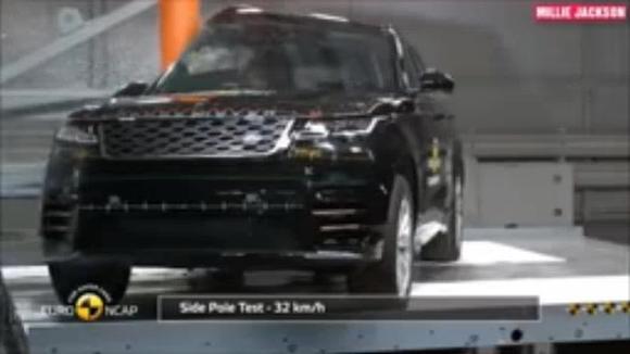 路虎揽胜出厂前的各种无死角想不到的碰撞测试,看下在决定买不买