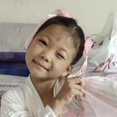 请不要我叫六彤 