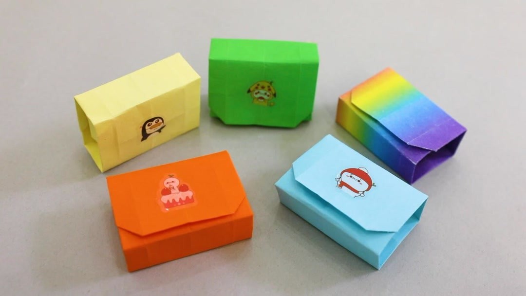 一张纸教你做卡通盲盒,不用粘就能固定,还可以当收纳盒