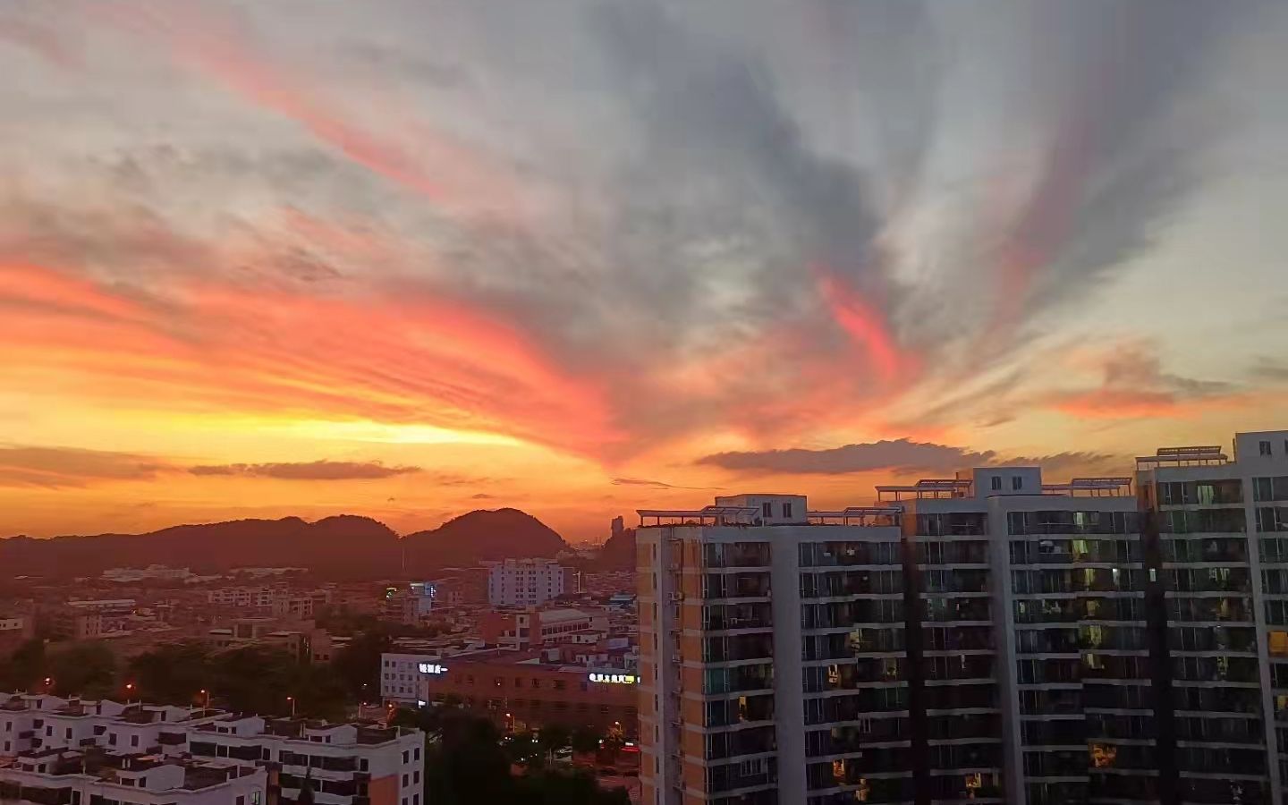 《家乡的变化》(广州传统文化)原创,侵删