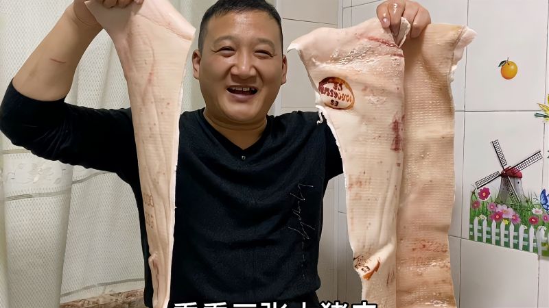 猪皮冻这样熬制三煮一洗,加料很关键透亮Q弹,入口即化美味