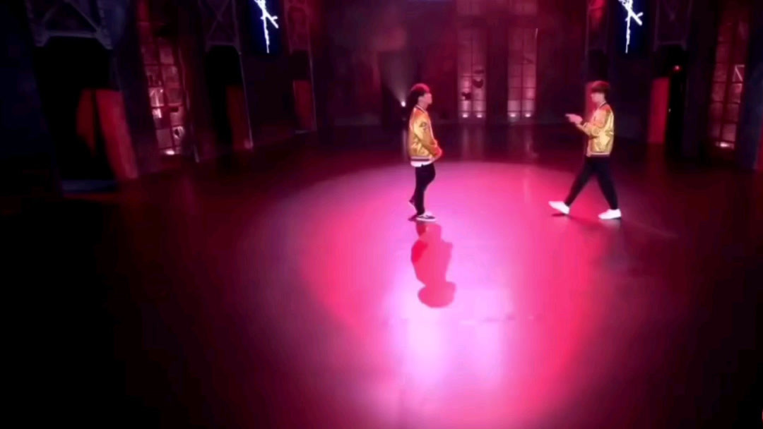 任嘉伦舞蹈合集!