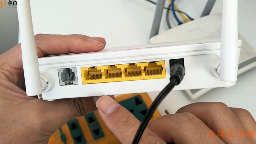 宽带光猫后面的4个网口,原来区别很大,弄错了还会导致网速变慢