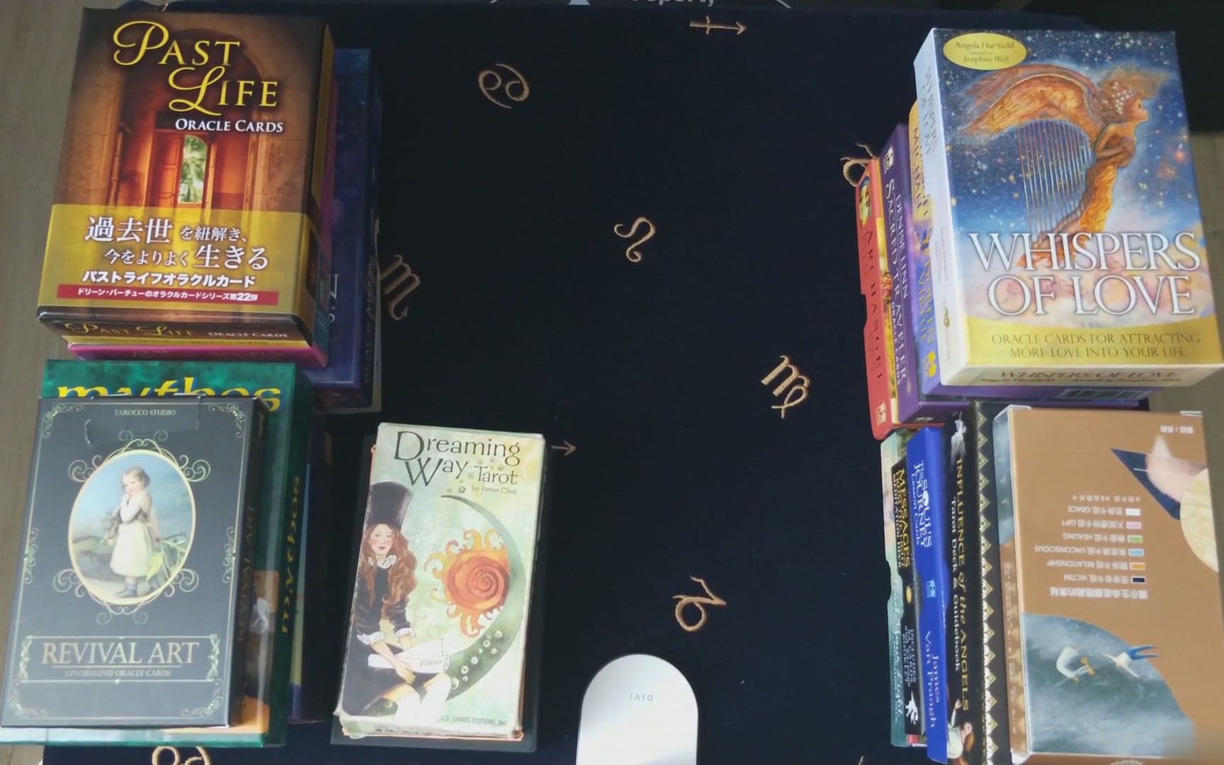 介绍我的塔罗牌和神谕卡