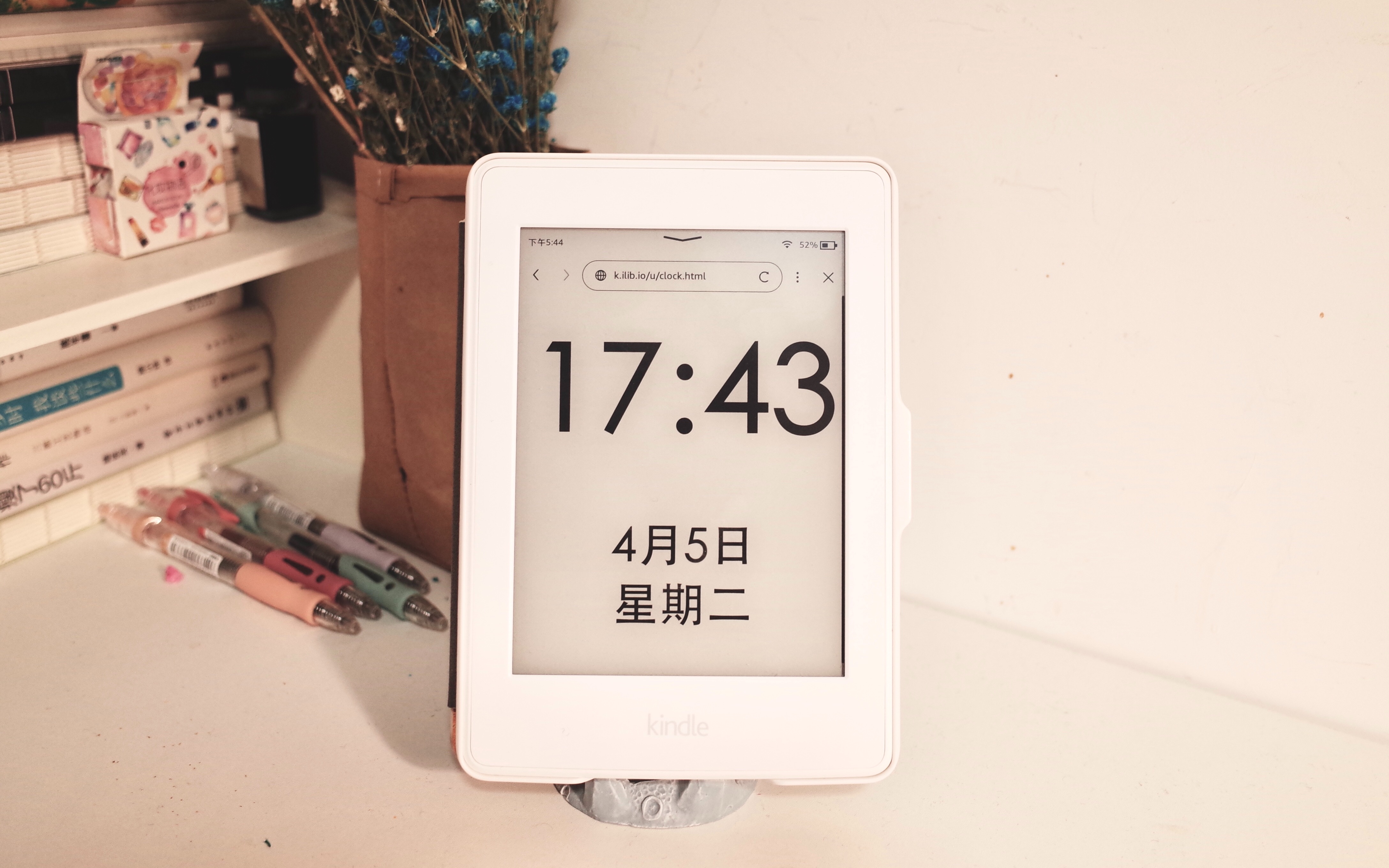 kindle只能吃灰盖泡面呢?五年前的kindle再使用体验!