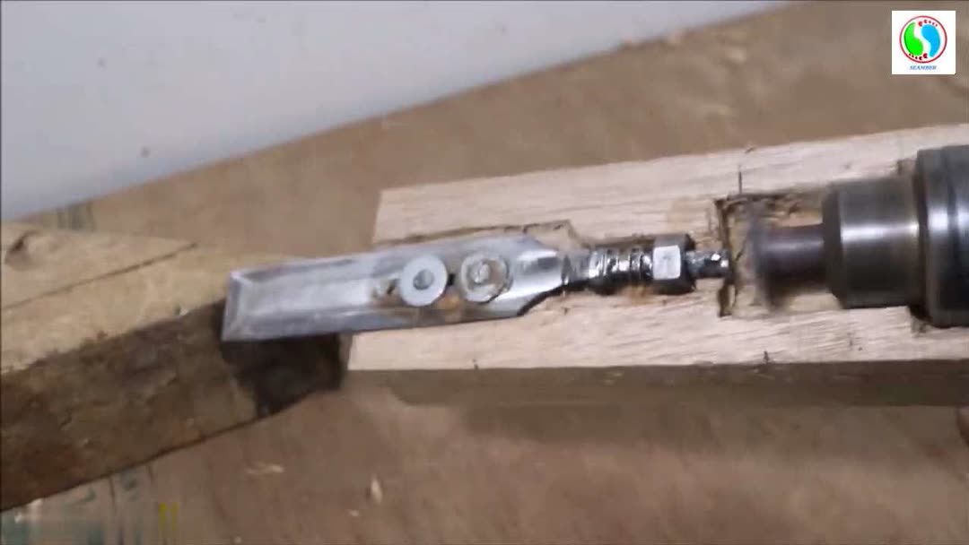 如何在家里制作一个简单的电动凿子