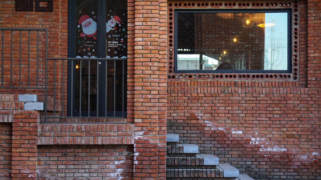 红砖被禁止生产,农民大为不解,那我们以后拿什么盖房子?