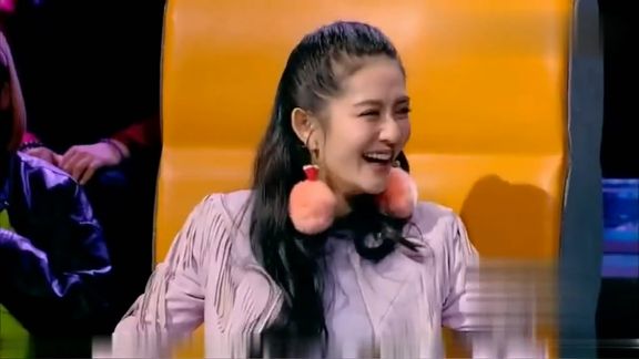 这群人模仿的电影桥段,你看出是那部电影吗?娜姐柏芝都被逗笑了