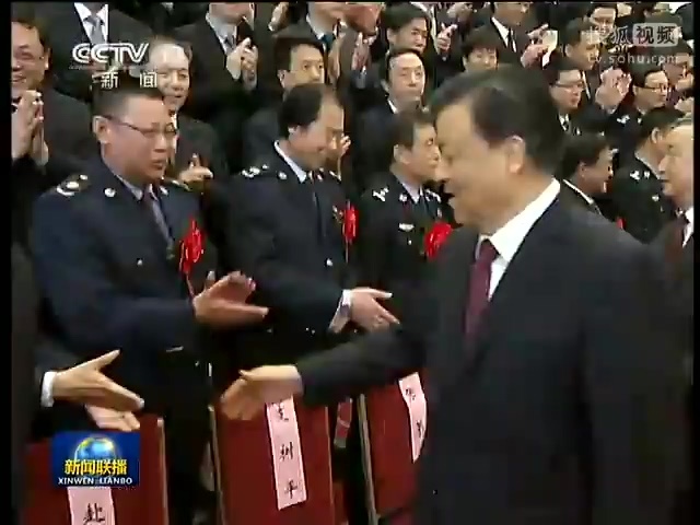 李克强:“人民满意”是公务员最高荣誉