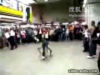 体育运动失误搞笑集锦