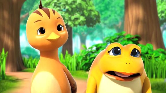 萌鸡小队:小蟾蜍真淘气,骑到了小鸡的头上,大家玩得很开心