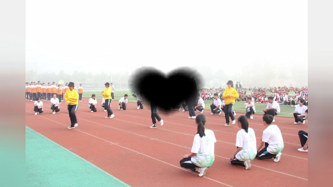 九年级 校运动会 表演视频