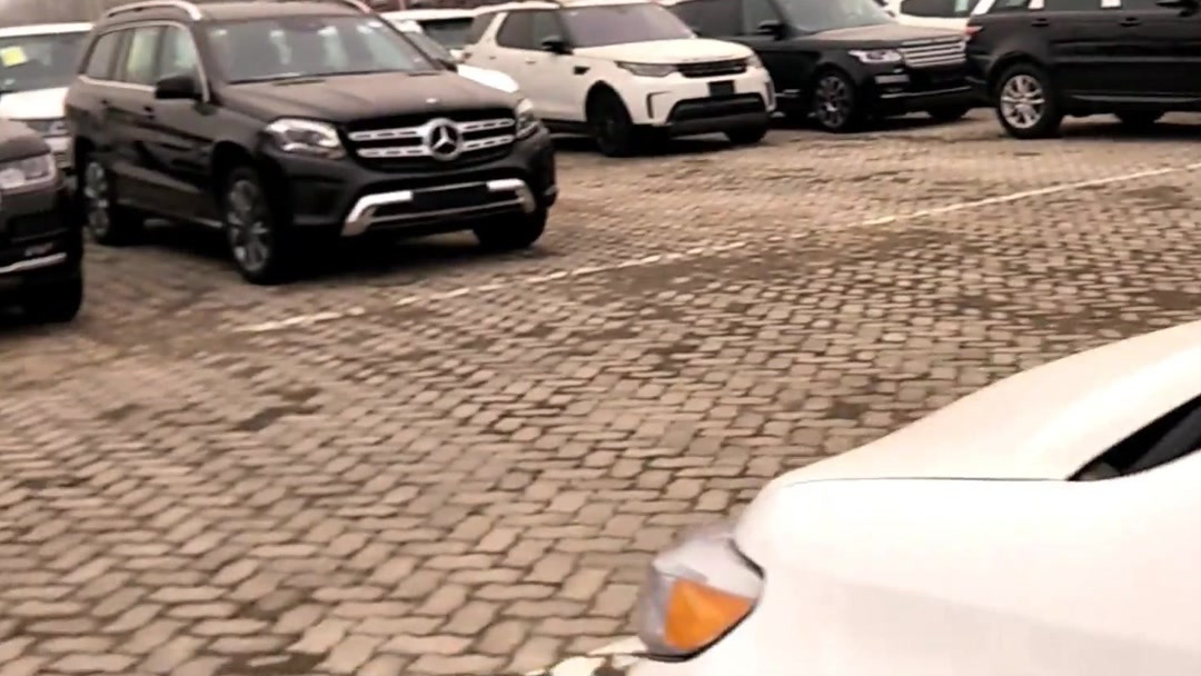 保姆车,17款丰田塞纳3.5LE四驱豪华七座商务MPV