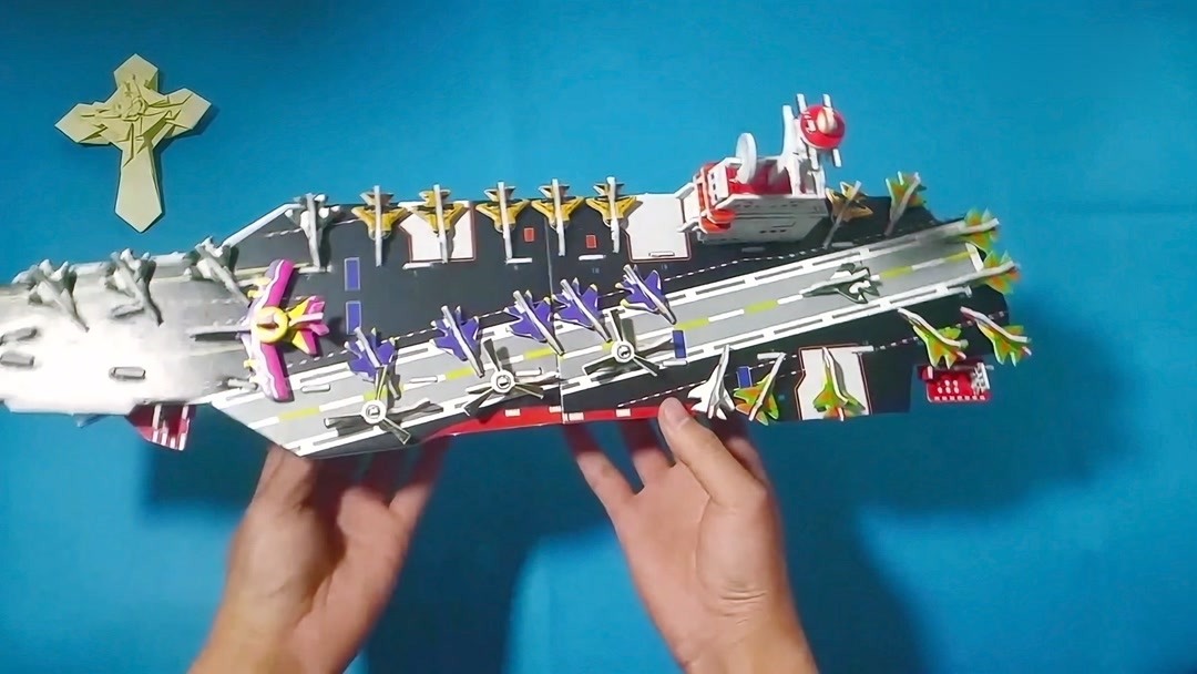 3D拼图纸模型 福特级航空母舰(1)
