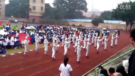 东莞市商业学校高二级学前一班的学子